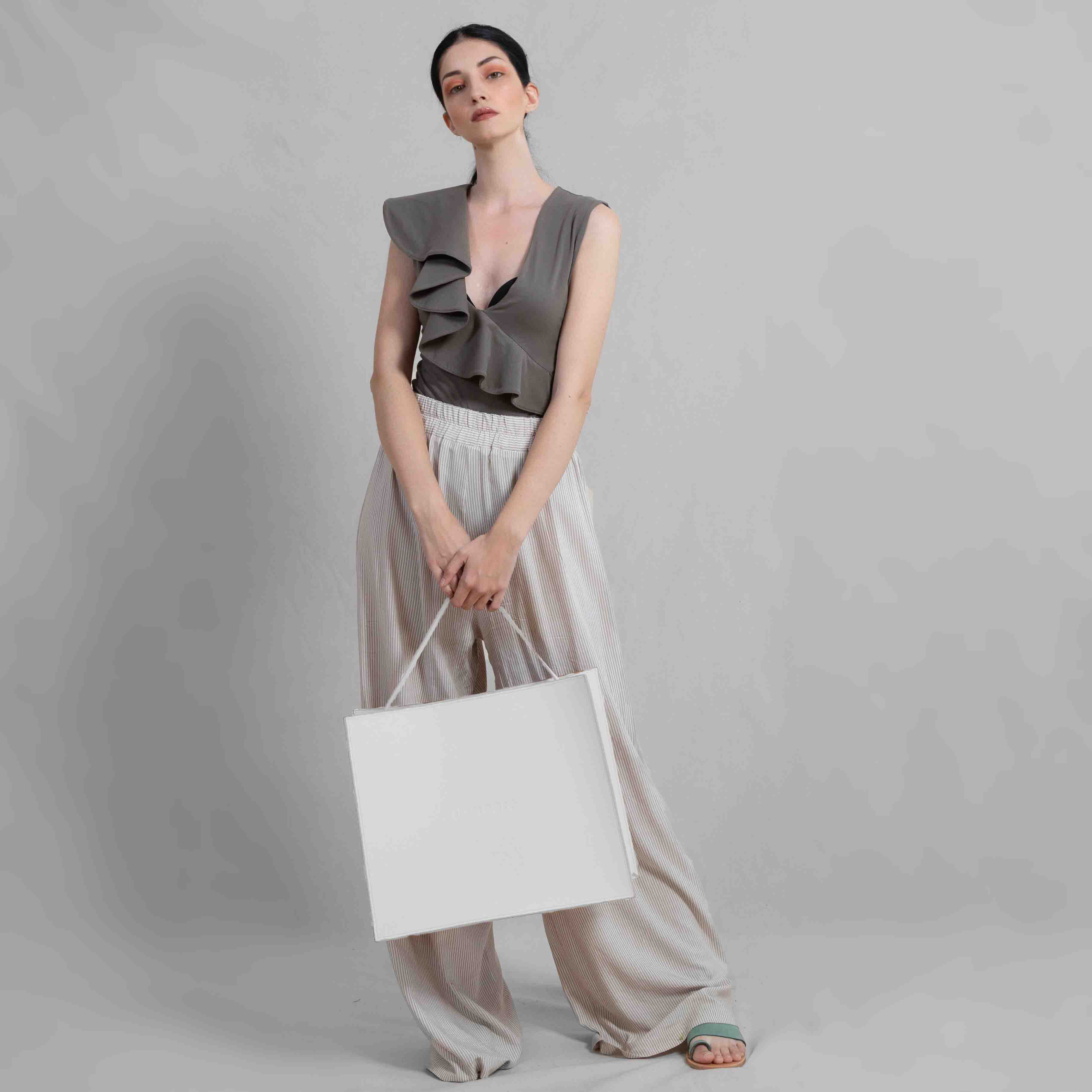 Architectural Wearable Online Shop | Fashion and Accessories| - Athin ...